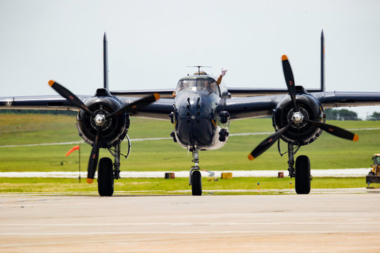 「B26」の写真素材 | 59件の無料イラスト画像 | Adobe Stock