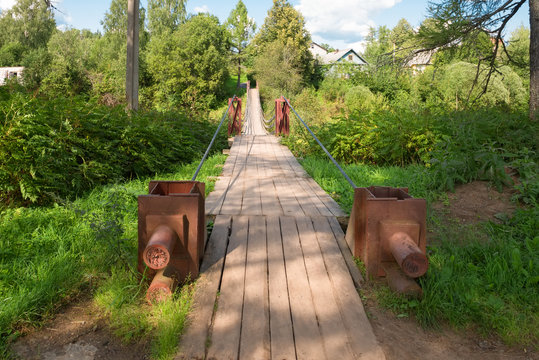 Old Rope Bridge Bilder – Durchsuchen 8,154 Archivfotos, Vektorgrafiken ...