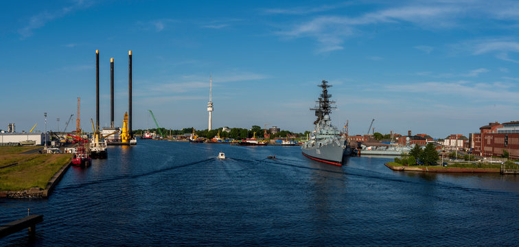 รูปภาพWilhelmshaven – เลือกดูภาพถ่ายสต็อก เวกเตอร์ และวิดีโอ2,554 ...