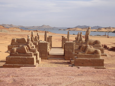 「Seboua」の写真素材 | 18件の無料イラスト画像 | Adobe Stock