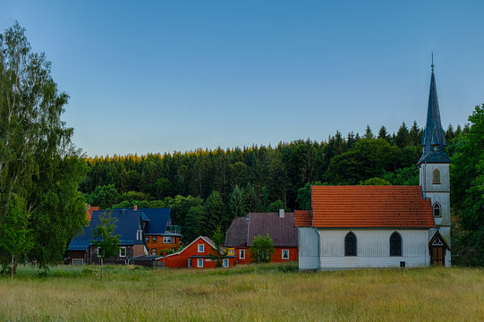 Elend bilder – Bläddra bland 1,517 stockfoton, vektorer och videor ...