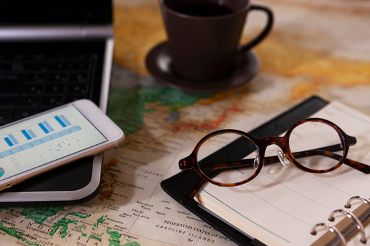 海外進出 Images – Browse 258 Stock Photos, Vectors, and Video | Adobe Stock