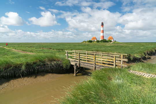 DIE 811 BESTEN BILDER, STOCK-FOTOS UND -VEKTORGRAFIKEN ZU „Warft ...