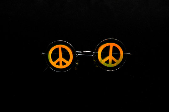 รูปภาพPacifistic – เลือกดูภาพถ่ายสต็อก เวกเตอร์ และวิดีโอ215 | Adobe Stock