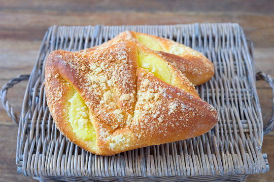 Quarktasche bilder – Bläddra bland 75 stockfoton, vektorer och videor ...