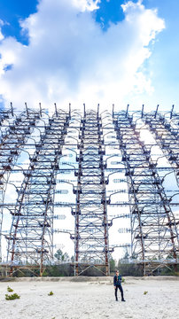 「Duga-1」の写真素材 | 194件の無料イラスト画像 | Adobe Stock