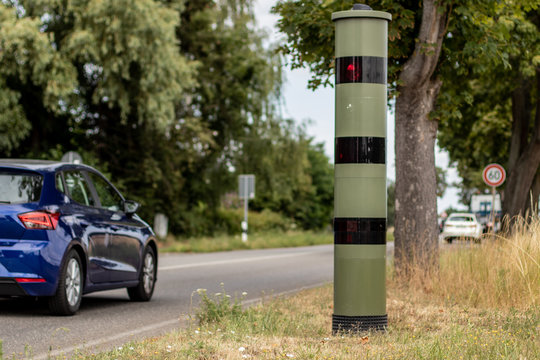 Radarfalle Bilder – Durchsuchen 4,457 Archivfotos, Vektorgrafiken und ...