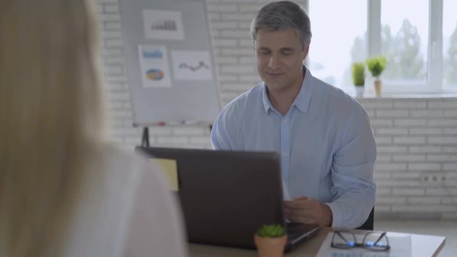 รูปภาพTop-Manager – เลือกดูภาพถ่ายสต็อก เวกเตอร์ และวิดีโอ134 | Adobe Stock