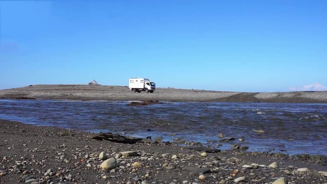 รูปภาพ"Overland – เลือกดูภาพถ่ายสต็อก เวกเตอร์ และวิดีโอ12,996 | Adobe ...