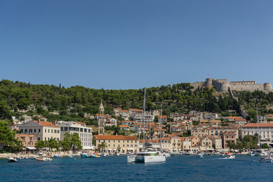 Havr Images – Browse 8 Stock Photos, Vectors, and Video | Adobe Stock