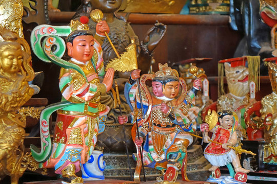 Shenism 影像 – 瀏覽 202 個素材庫相片、向量圖和影片 | Adobe Stock