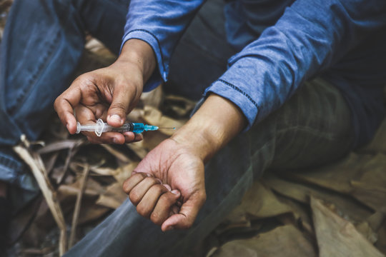 Injecting bilder – Bläddra bland 233,139 stockfoton, vektorer och ...