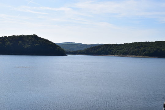 Rurtalsperre Bilder – Durchsuchen 714 Archivfotos, Vektorgrafiken und ...