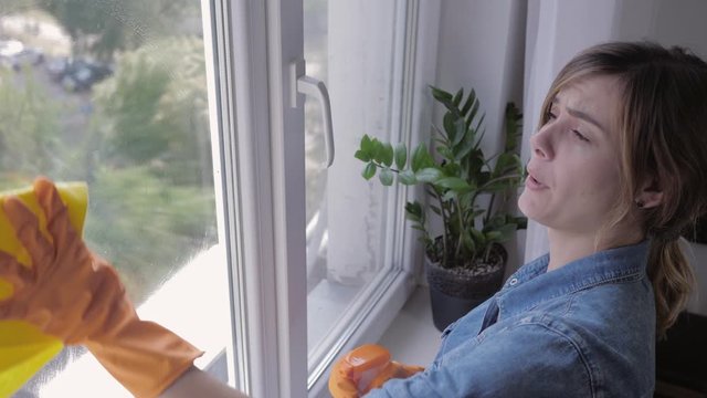 Suffocating Gambar – Telusuri 217 Foto, Vektor, dan Video Stok | Adobe ...