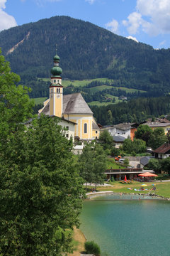 「Reith」の画像 - 467 件の Stock 写真、ベクターおよびビデオ | Adobe Stock