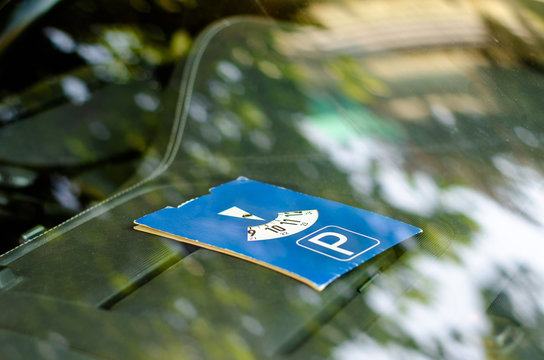 "Parking Disc" Images – Browse 1,072 Stock Photos, Vectors, and Video ...