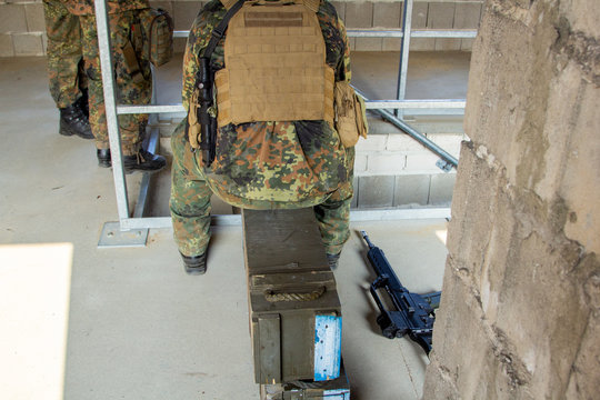 รูปภาพFlecktarn – เลือกดูภาพถ่ายสต็อก เวกเตอร์ และวิดีโอ1,346 | Adobe Stock