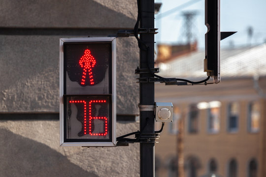 Ampelsystem Bilder – Durchsuchen 2,832 Archivfotos, Vektorgrafiken und ...