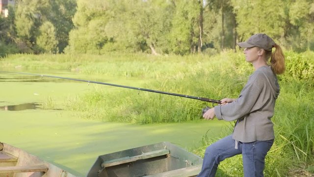 Obrázky Fishman – procházejte fotografie, vektory a videa 4,994 | Adobe ...