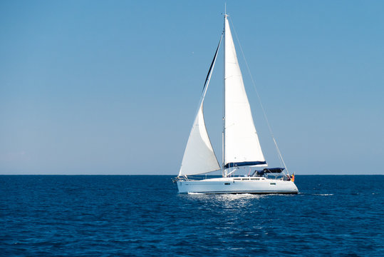 Imágenes de Veleros: descubre bancos de fotos, ilustraciones, vectores ...
