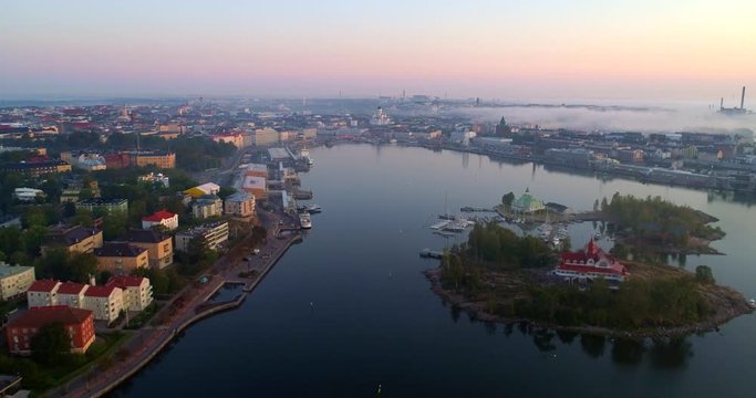 รูปภาพValkosaari – เลือกดูภาพถ่ายสต็อก เวกเตอร์ และวิดีโอ134 | Adobe Stock