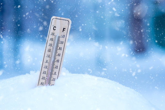 "Low Temperatures" Images – Browse 1,686 Stock Photos, Vectors, and ...