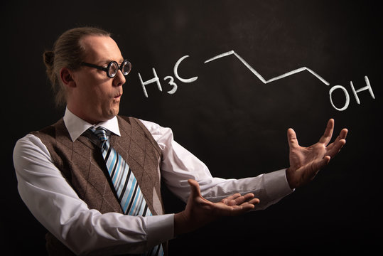 รูปภาพButanol – เลือกดูภาพถ่ายสต็อก เวกเตอร์ และวิดีโอ149 | Adobe Stock