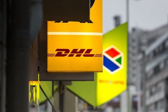 Dhl bilder – Bläddra bland 1,914 stockfoton, vektorer och videor ...