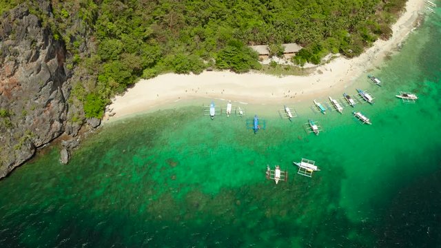 "Helicopter Island" Images – Browse 225 Stock Photos, Vectors, and ...