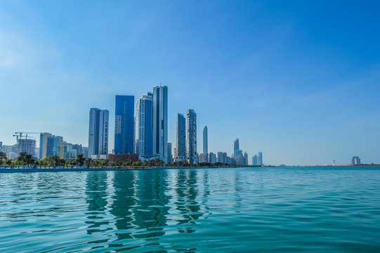 「Aram」の画像 - 696 件の Stock 写真、ベクターおよびビデオ | Adobe Stock