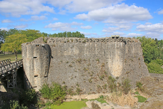 รูปภาพParthenay – เลือกดูภาพถ่ายสต็อก เวกเตอร์ และวิดีโอ229 | Adobe Stock