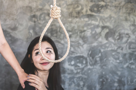 รูปภาพSelf-Killing – เลือกดูภาพถ่ายสต็อก เวกเตอร์ และวิดีโอ299 | Adobe ...