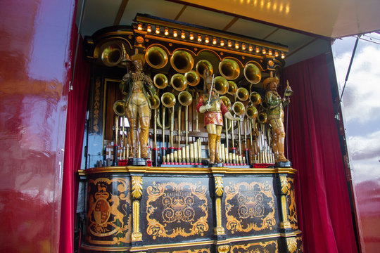 "Steam Pipe" Images – Browse 1,714 Stock Photos, Vectors, and Video ...