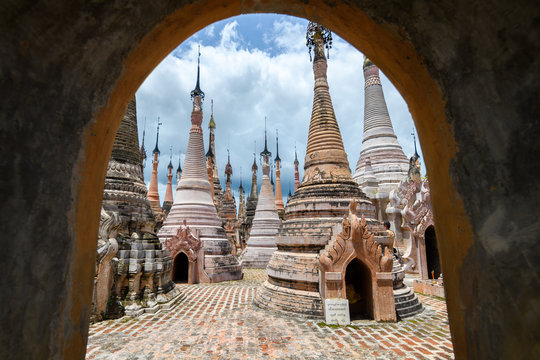 รูปภาพTaunggyi – เลือกดูภาพถ่ายสต็อก เวกเตอร์ และวิดีโอ1,839 | Adobe Stock