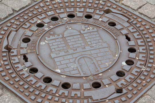 รูปภาพKanaldeckel – เลือกดูภาพถ่ายสต็อก เวกเตอร์ และวิดีโอ920 | Adobe Stock