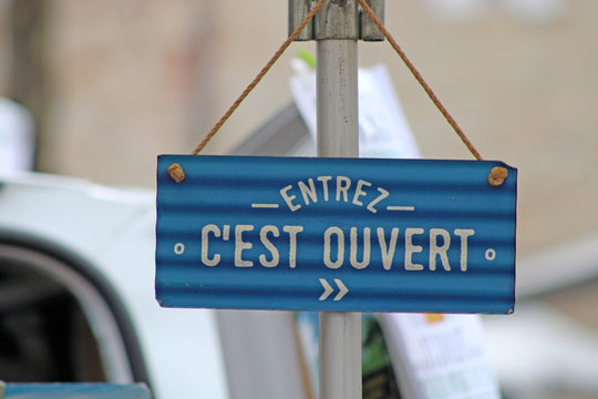 Ouvert Bilder – Durchsuchen 12,259 Archivfotos, Vektorgrafiken und ...