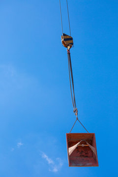 "Load-Lifting Mechanism"-Bilder: Stock-Fotos & -Videos. | Adobe Stock