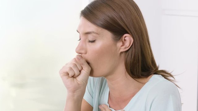 Imagens de Coughing – Explore Fotografias do Stock, Vetores e Vídeos de ...