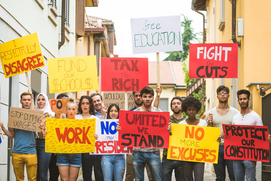 Demonstrant Bilder – Durchsuchen 209,112 Archivfotos, Vektorgrafiken ...