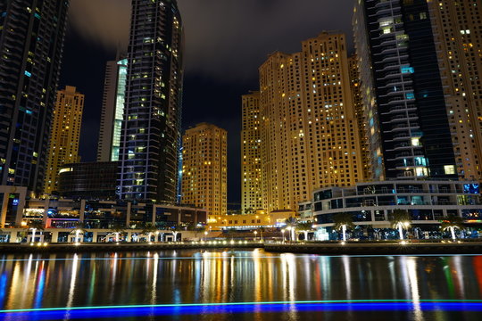 Dubay Bilder – Durchsuchen 58 Archivfotos, Vektorgrafiken und Videos ...