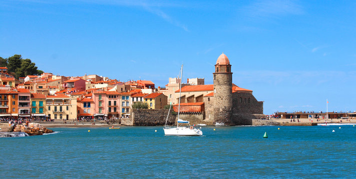 Afbeeldingen over "Northern Catalonia" – Blader in stockfoto's ...
