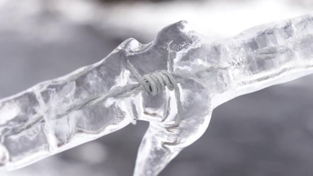 "Ice Tube" Bilder – Durchsuchen 96 Archivfotos, Vektorgrafiken und ...