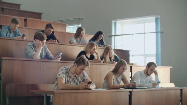 Boring Lecture-Bilder: Stock-Fotos & -Videos. | Adobe Stock