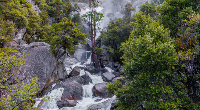 "Rapid Stream" Bilder – Durchsuchen 279 Archivfotos, Vektorgrafiken und ...