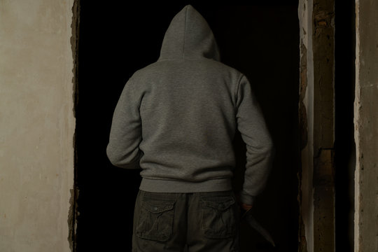 รูปภาพFugitive – เลือกดูภาพถ่ายสต็อก เวกเตอร์ และวิดีโอ5,765 | Adobe Stock