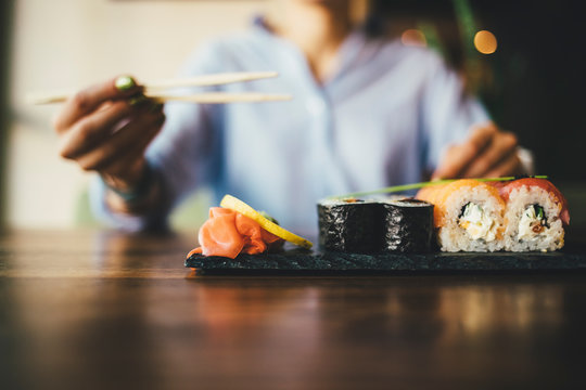 "Sushi Billeder – Gennemse 1,764,049 stockfotos, vektorer og videoer ...