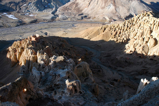 Kyunglung Bilder – Durchsuchen 181 Archivfotos, Vektorgrafiken und ...