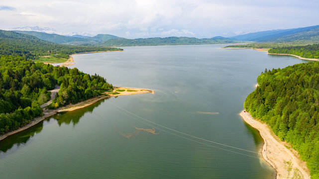 รูปภาพAmbrolauri – เลือกดูภาพถ่ายสต็อก เวกเตอร์ และวิดีโอ177 | Adobe Stock