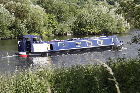 Narrowboat Images – Browse 19,034 Stock Photos, Vectors, and Video ...