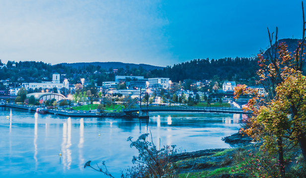 Sandvika Bilder – Durchsuchen 243 Archivfotos, Vektorgrafiken und ...